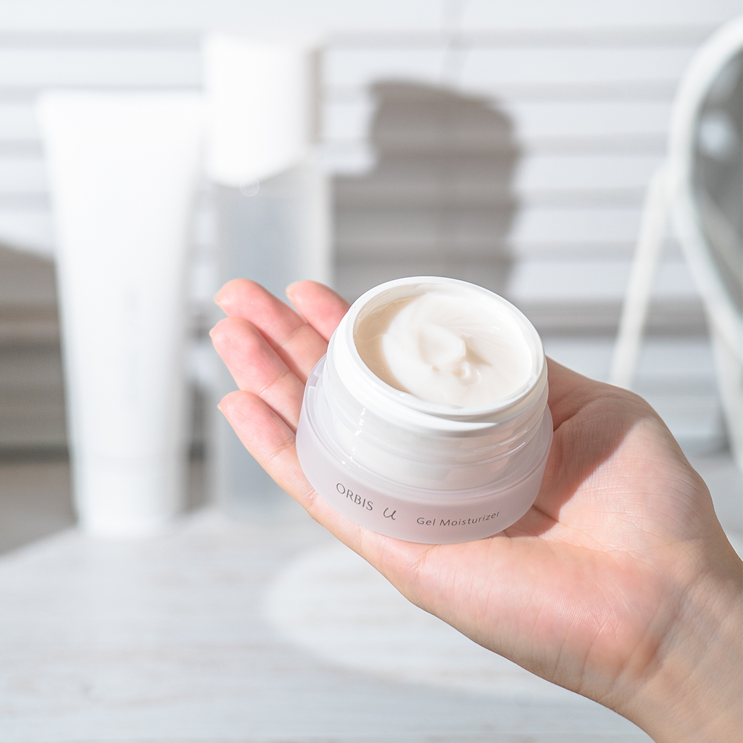 A moisturizer using POLA Chemical Industries' unique emulsification technology to create ...